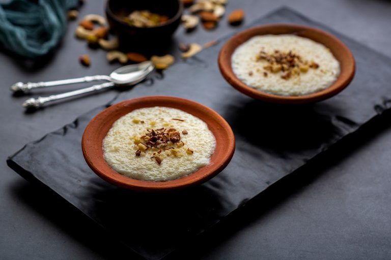 Phirni Recipe - F and B Recipes